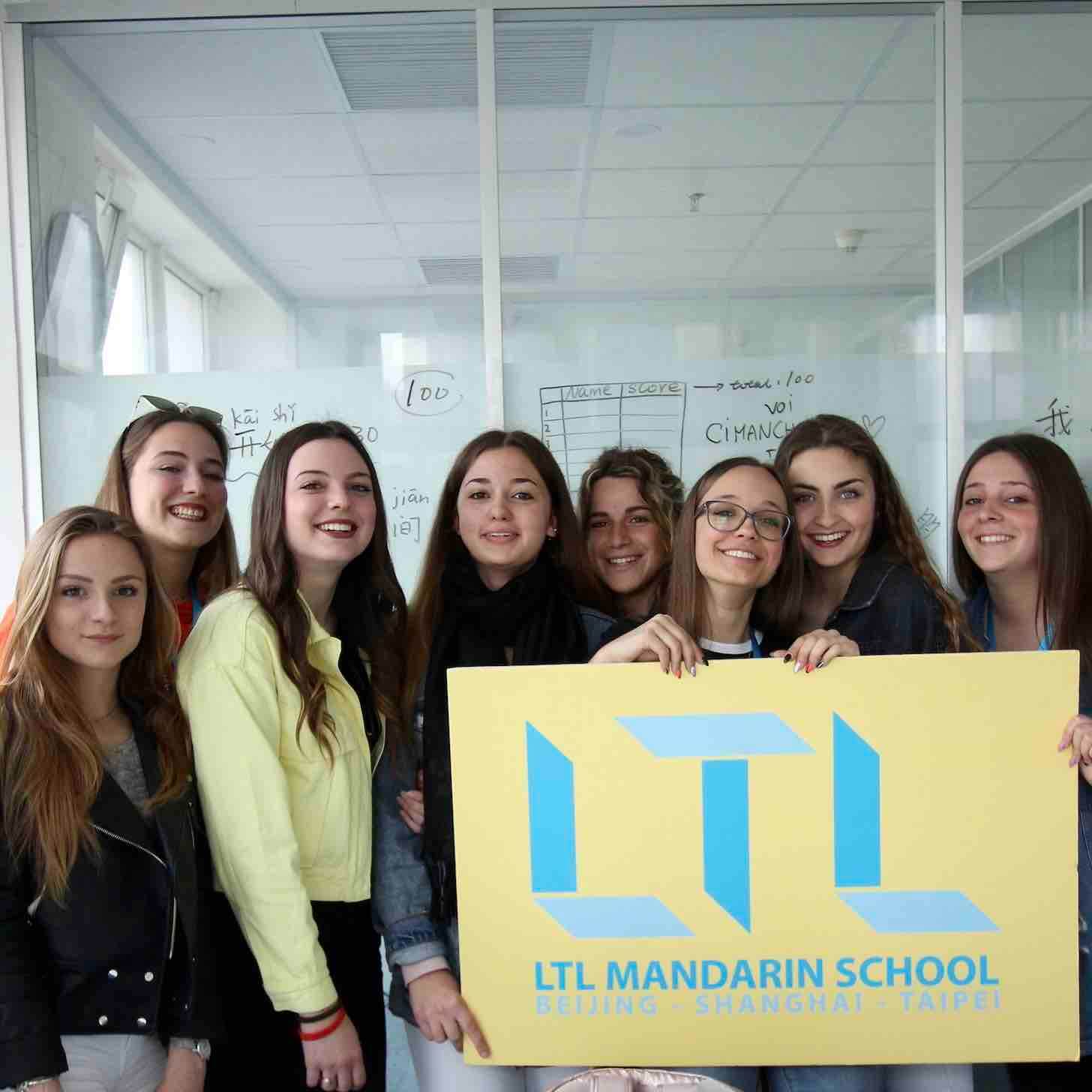 13 Tips On How To Learn Chinese in 2025 // Plus Must Have Apps